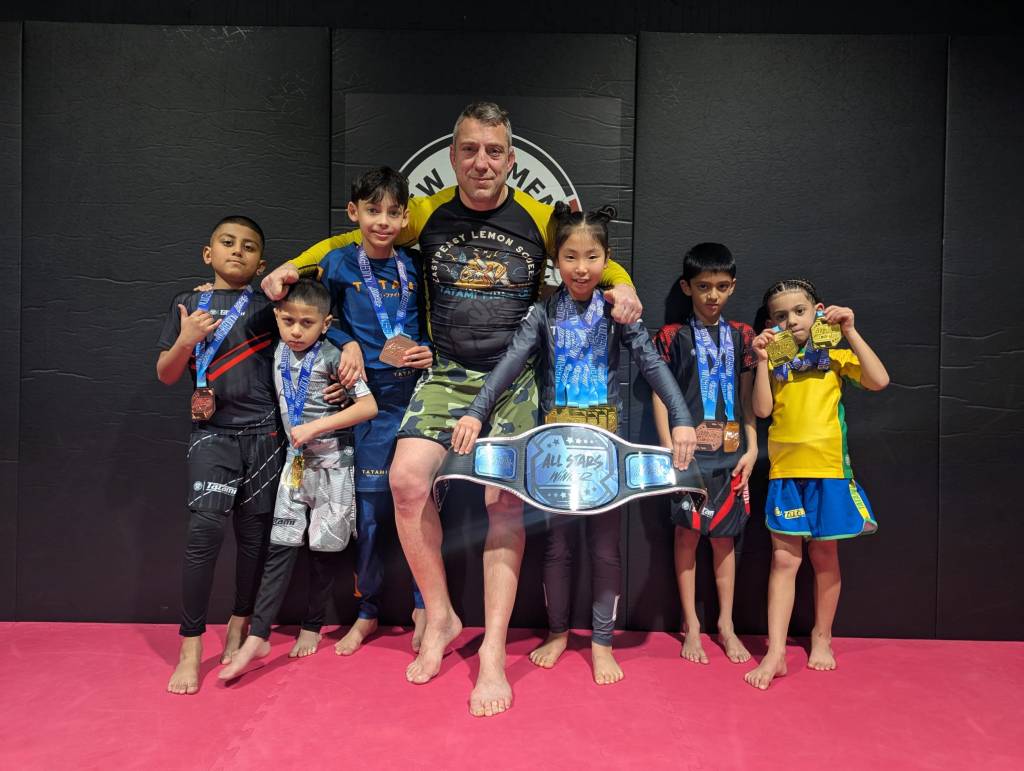 New Element MMA – Mixed Martial Arts for everyone – Mixed martial arts ...